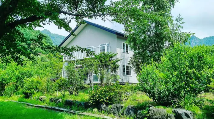 Discover Aomame Villa: Hokkaido Niseko Airbnb Rental House by Toya Lake